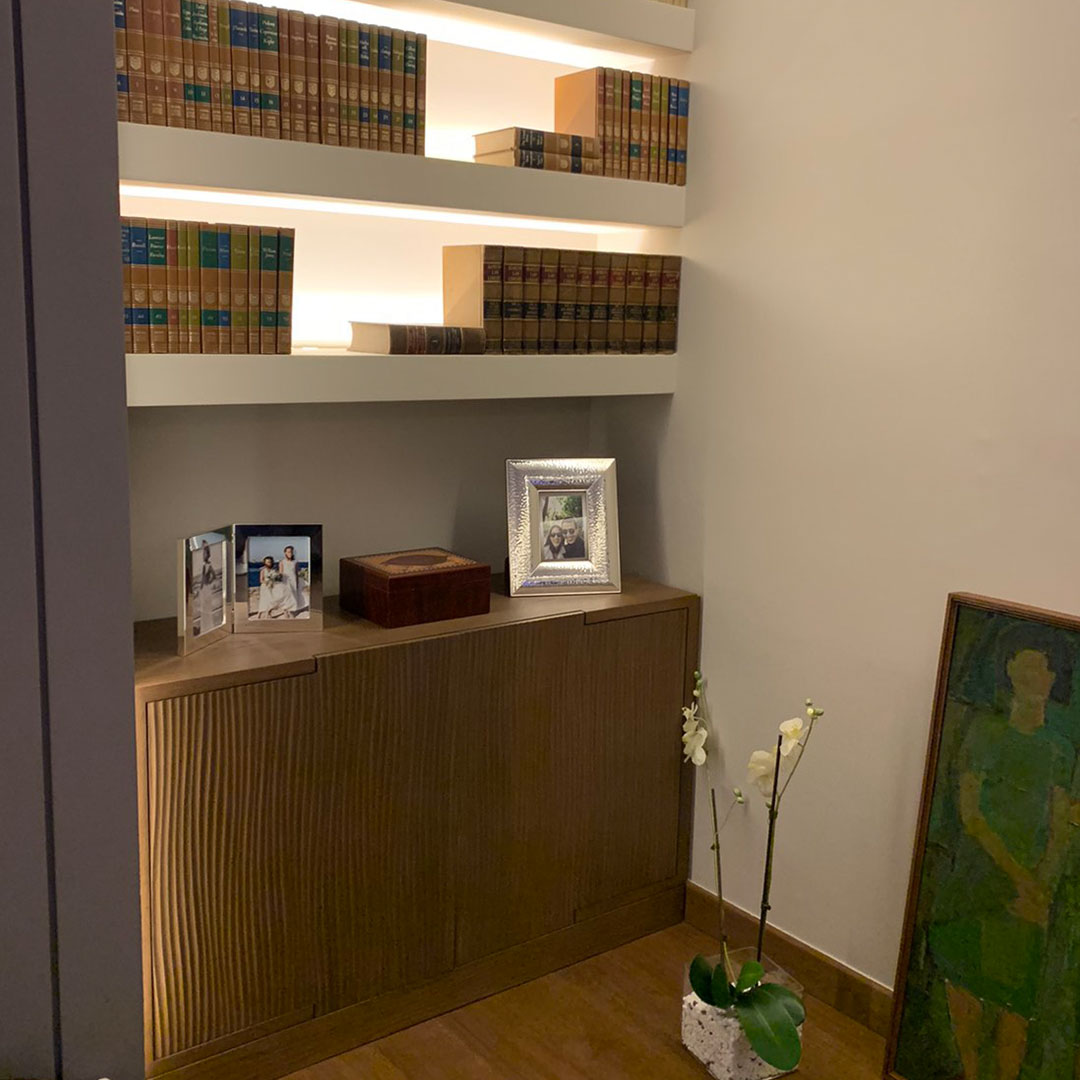 Wood Side Console Construction – Αργυράκης Handmade